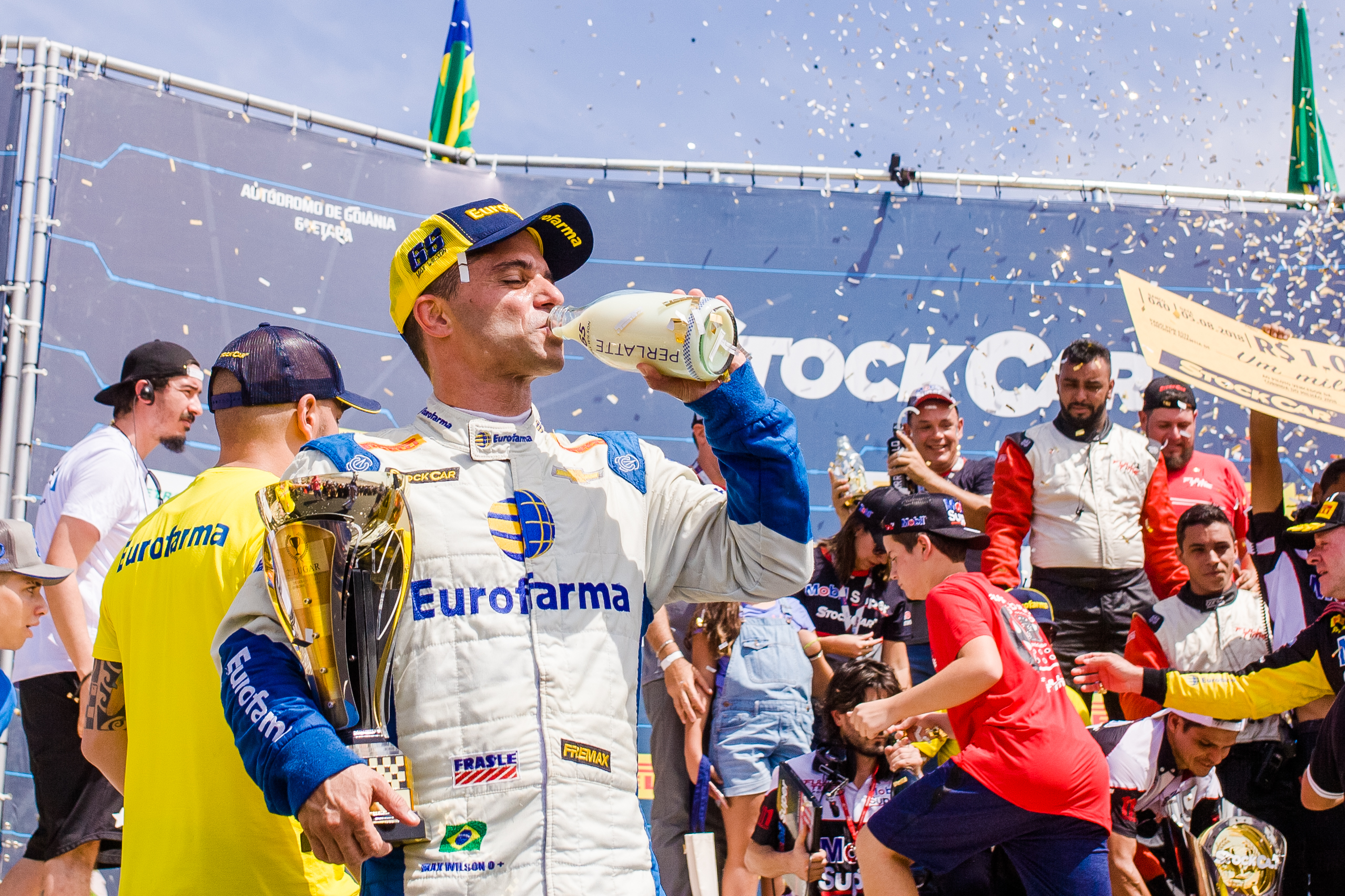 Stock Car: Max Wilson emociona e fica com o vice na Corrida do Milhão ...